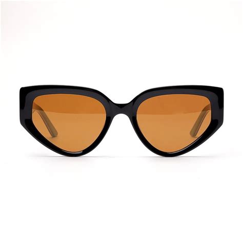 China Cheap Thick Frame Butterfly Sunglasses Manufacturers Factory