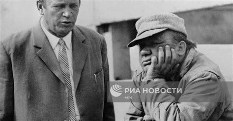 ЛЕОНОВ АРТИСТ "ПРЕМИЯ" | РИА Новости Медиабанк