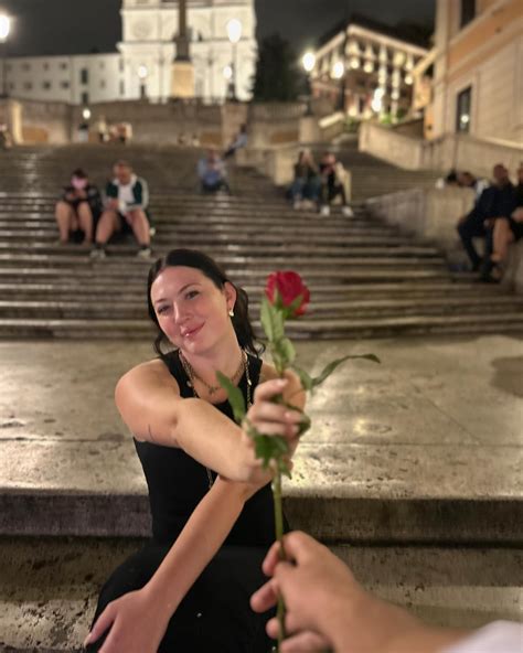 Sarah Miller Life Lately 🌹 Instagram