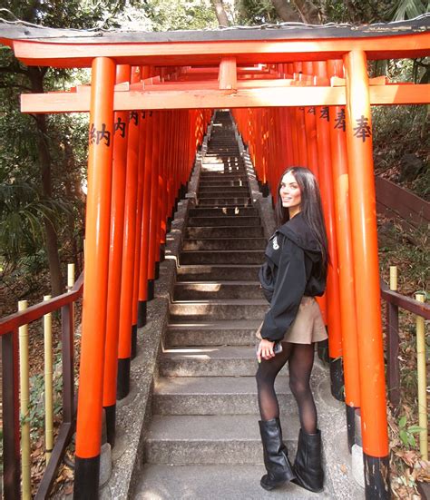 Aly Eckmann I Cried In A Ramen Shop Today Because The Walls Were