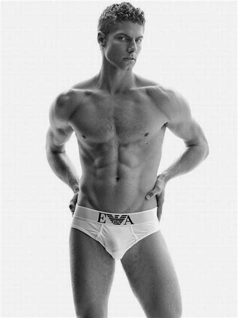 Joe Slaughter Naked For The Beautiful Men