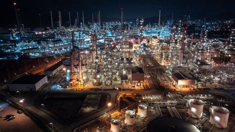 Sharing Expertise On Problem Solving Of Crude Oil Refining Processes