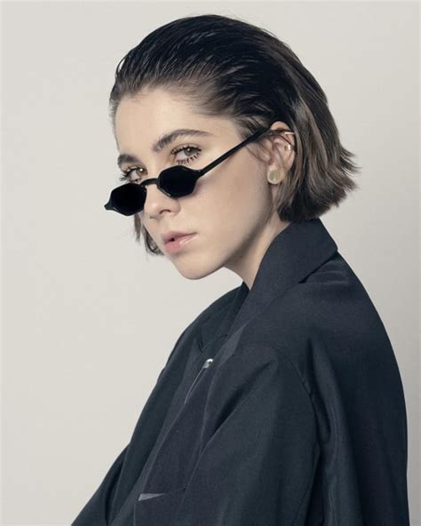 Iova Singer And Songwriter Romania Soundbetter