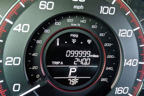 How To Check And Read Your Vehicles Odometer
