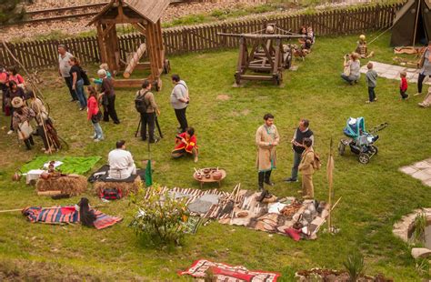 Фестивал на средновековните традиции бит и култура „Калето Мездра” Фестивалите в България