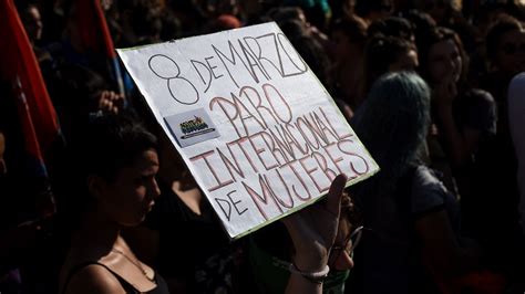 40 Fotos Del Tetazo Que Se Realizó En El Obelisco Infobae