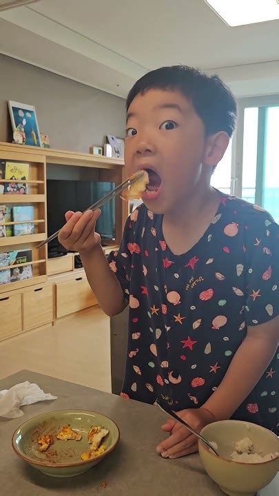 방학 미션 젓가락질 마스터하기 youtube