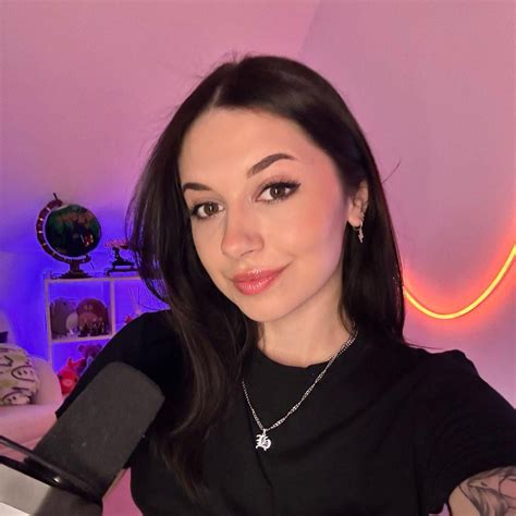 New Ig Profile Pic Rharriesilver