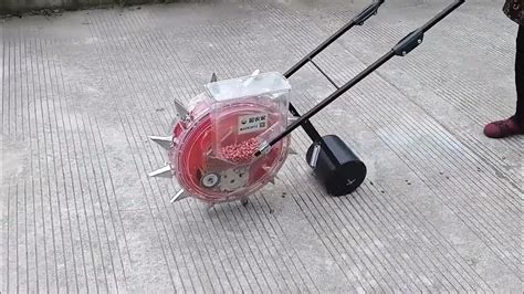 모종파종기 바퀴형 이식1개 부리5개 간격 32cm 씨앗 모종심는기계 감자 Youtube