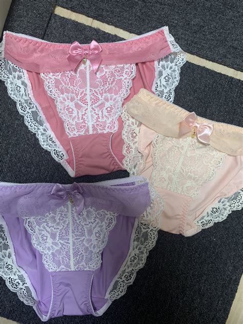 さよ ️下着売り子です🙌 On Twitter 【エメフィール】 🌸一枚1500円 🌸着用日数＋400円 🌸着用写真＋400円 🌸おな