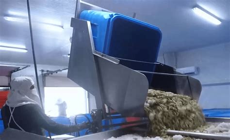 Automatic Hydraulic Bin Dumper Sort Rite