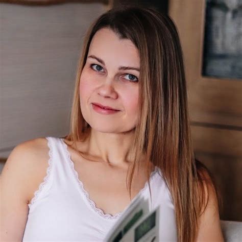 Veronika Potapenko Threads Say More