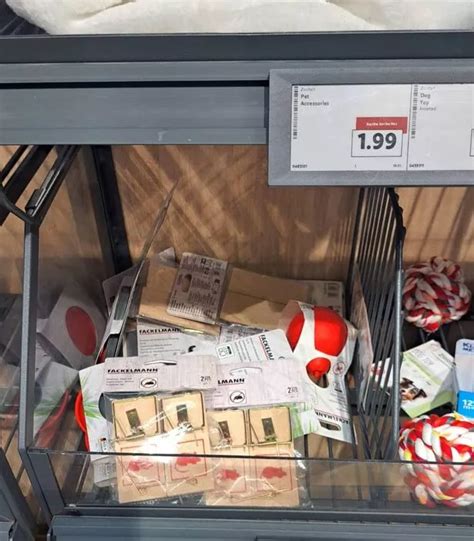 Lidl Shopper S Blood Boils After Noticing One Product In Middle Aisle Edinburgh Live