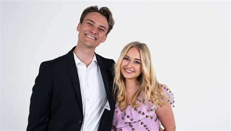 Alexander Husum Og Cornelia Husted Har Købt Deres Drømmehus