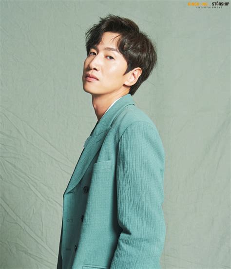 이광수 넷플릭스 시리즈 출연…스릴러 속 한의사로 변한다 디스패치 뉴스는 팩트다