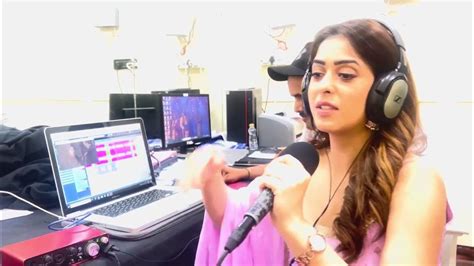 aise karte hai dubbing sare actors set pe jab voh tv show karte hai actor banana hai toh sab