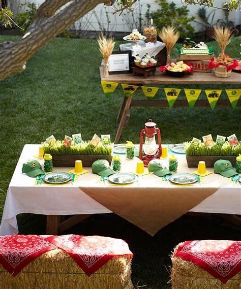 Birthday Party Table Set Up