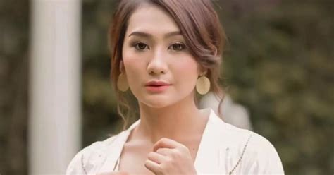 Berparas Cantik Ini Pesona Disha Devina Pemain Sinetron Suara Hati Istri Kaskus