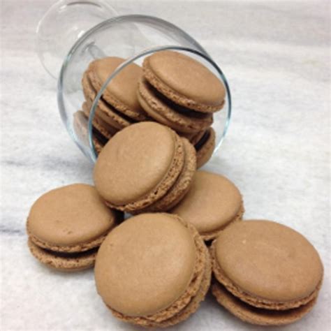 Chocolate Macarons With Ganache Filling Cook And Chef Institute