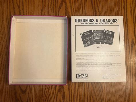 NM! DUNGEONS & DRAGONS BASIC SET 1981 TSR With Sealed Dice & Crayon ...
