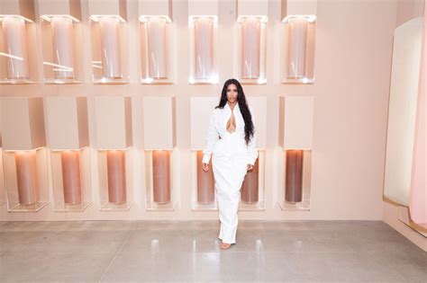 Kim Kardashian Kkw Beauty And Fragrance Pop Up Opening In La • Celebmafia