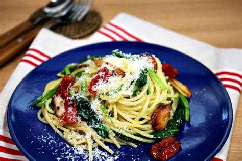 시금치 알리오올리오 파스타