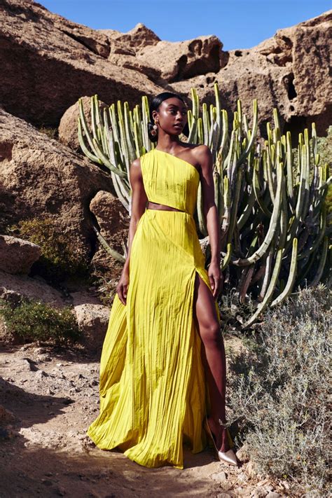 Trajes De Noche Para Bodas