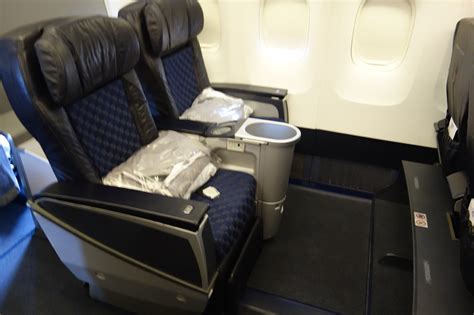 Review American Airlines Flagship Service First Class New York Jfk