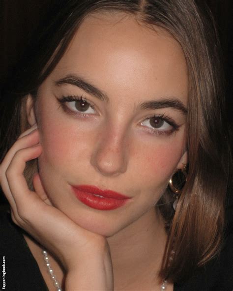 Amelie Manzoli Am E Lie Nude The Fappening Photo Fappeningbook