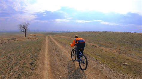 ველოტური რუსთავის გარშემო ველოსიპედები ლამაზი ხედები და მეცხვარე ძაღლები ველოტური Youtube