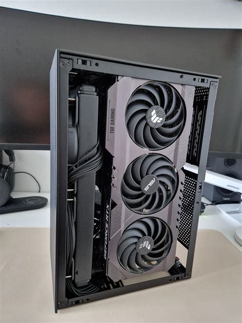 [case] Nzxt H1 Sff Mini Itx Mini Tower Case With Psu Aio Fan Controller And Pcie Extender