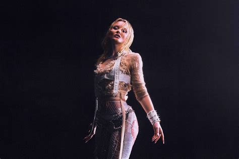 Zara Larsson Has Released A New Single You Love Who You Love Dork