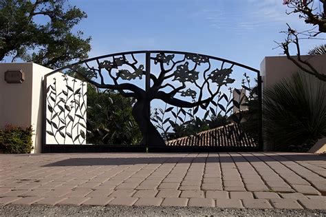 Laser Cut D Tree Design Gate Modern Heavy Duty Entrance Gate Made In Canada Model E