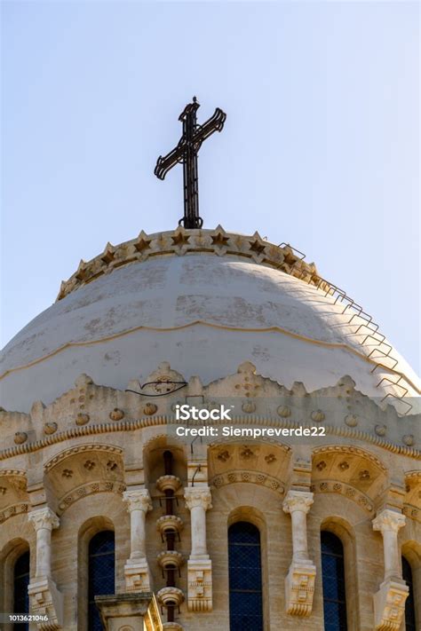 노 틀 담 Dafrique 알제 알제리아 로마 가톨릭 대성당 거리에 대한 스톡 사진 및 기타 이미지 Istock