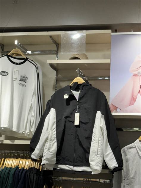 [잡담] 남친 생일 선물 골라줄 사람 ㅜ 사진첨부함 인스티즈 Instiz 이성 사랑방 카테고리