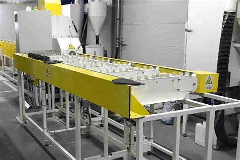 How Automated Sandblasting Systems Can Improve Your Productio