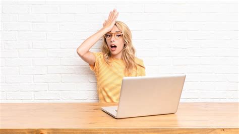 Woman Plays Dumb At Work To Avoid Being Taken For Granted YourTango