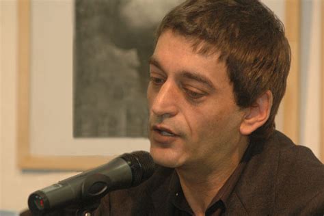 Daniel Links Instagram Twitter And Facebook On Idcrawl