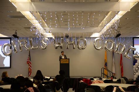 Girls Who Code Showcase Launching Female Coders Into Tomorrows Tech Job Mahtab Shahid