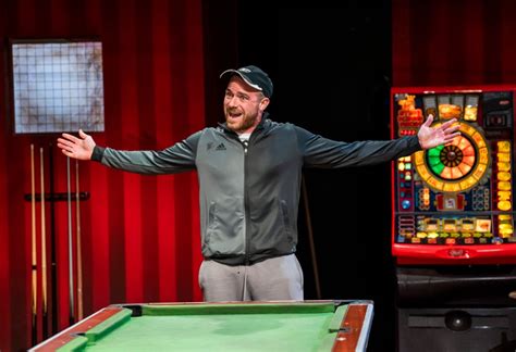 Review Frantic Assemblys Othello At York Theatre Royal York Calling