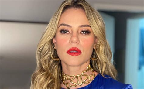 Paolla Oliveira faz desabafo redescobrindo Portal Área VIP