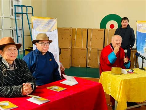 УИХ ын гишүүн Ц Анандбазар ‘буян үйлдэж явна ТАС МН