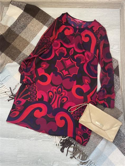 Стильні короткі сукні розпродаж — ціна 100 грн у каталозі Короткі сукні