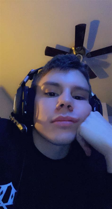 TW Pornstars Ricky NSFW 18 Twitter Boring Ass Friday Like Always 5 41 AM 16 Jan 2021