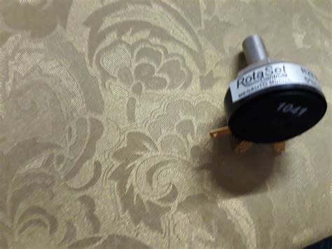 Conductive Plastic Servo Potentiometer Fjm Elect Pune At Rs 1500 Pune Id 8754702362 Conductive Plastic Servo Potentiometer Fjm Elect Pune At Rs 1500 Pune Id 8754702362