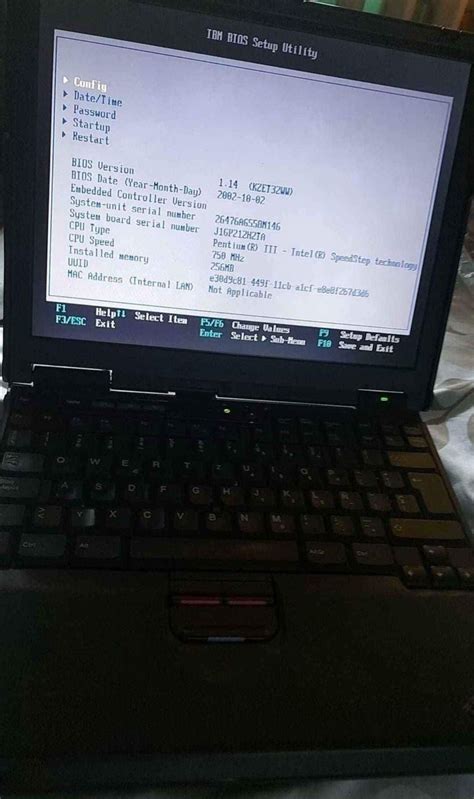 Ibm Thinkpad T22 Pentium 3 750mhz 256mb Ram Laptop De Colectie Resita • Olx Ro
