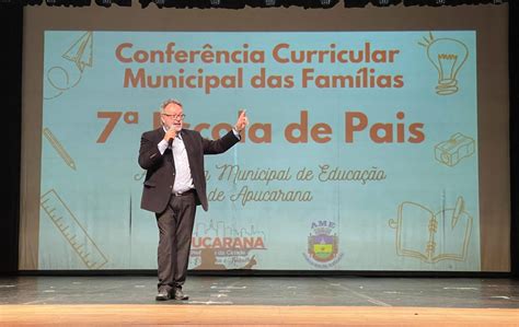 Escola De Pais Chega à Sétima Edição E Lota O Cine Teatro Fênix
