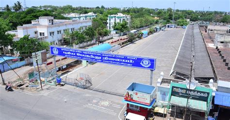 பள்ளி மாணவிகளுக்குப் பாலியல் வன்கொடுமை இருவர் கைது பள்ளியில் பாலியல் கல்வியைச் சேர்க்கக்