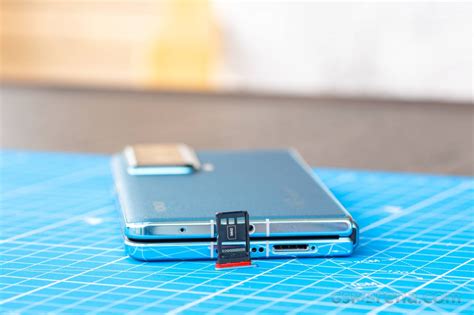 Honor Magic Vs Review Design Build Quality Handling