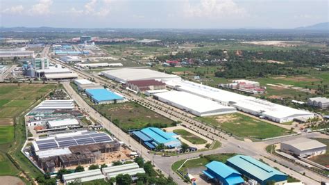 Cdc បានអនុម័តឱ្យក្រុមហ៊ុន៣ វិនិយោគលើវិស័យកាត់ដេរ ទុនសរុបជាង១៦លានដុល្លារ នៅភ្នំពេញនិងកំពង់ស្ពឺ